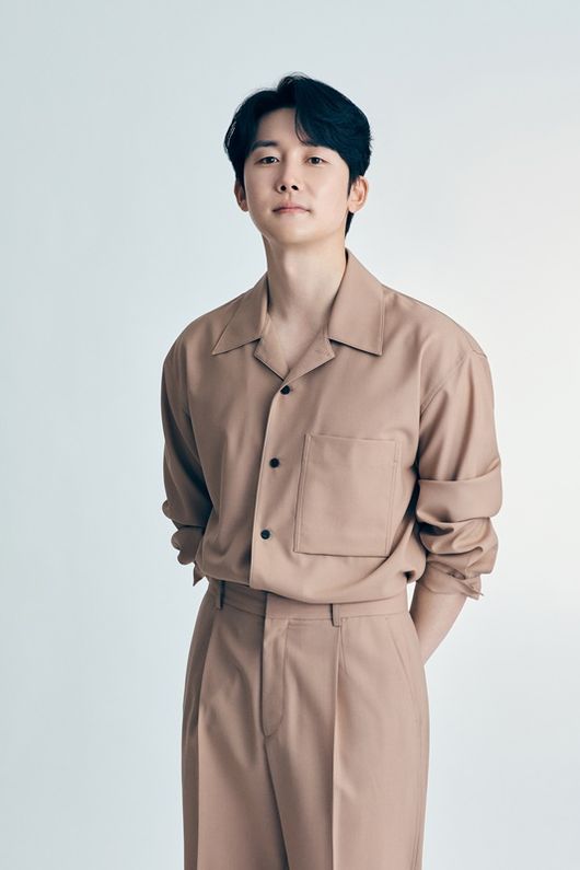 스타들의 인터뷰 안나 김준한 수지 욕심 많은데 티내지 않는 친구 인터뷰② ZUM 뉴스