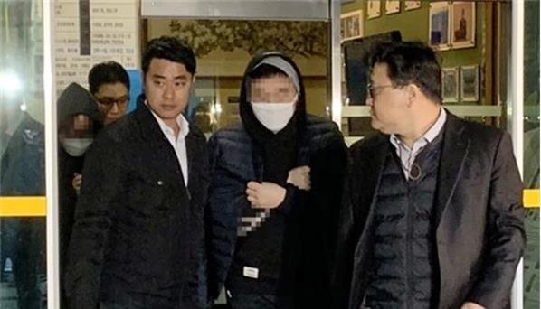 [2019 방송 결산③] ‘프듀’ 조작에 무너진 엠넷→ ‘펭수’로 날고 ‘보니하니’로 추락한 EBS : zum 뉴스