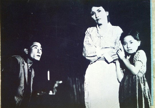 '韓 영화 100년'X'글로벌 재도약' 제24회 BIFF, 태풍 뚫고 개막(종합) : zum 뉴스