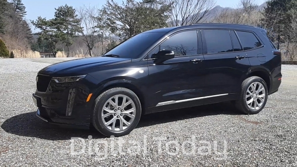 "해치지않아" 대형 SUV 새 강자, 캐딜락 XT6 시승기 : zum 뉴스