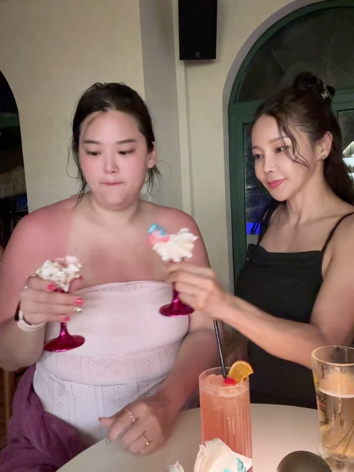 다이어트한 스타들 | `미나 시누이` 수지, 72kg 감량해놓고 달달 디저트 앞 위기 : ZUM 뉴스