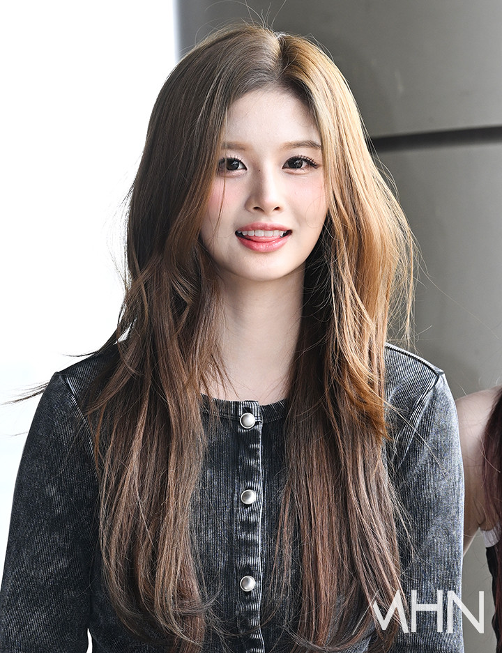 MHN스포츠 `스타블링Shot` | [포토] 엔믹스 설윤 `치명적 귀여움` : ZUM 뉴스