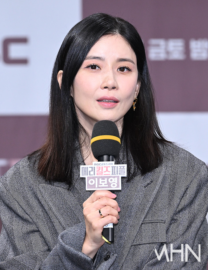 MHN스포츠 `스타블링Shot` | [포토] 이보영 `조력 사망 돕는 의사 우소정` : ZUM 뉴스