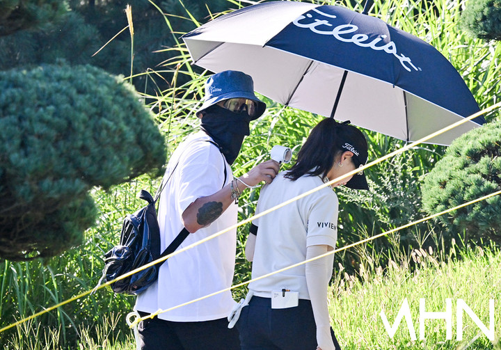 MHN스포츠 `액티브Shot` | [mhn포토] 박소혜 `이홍기가 손선풍기까지?` : ZUM 뉴스