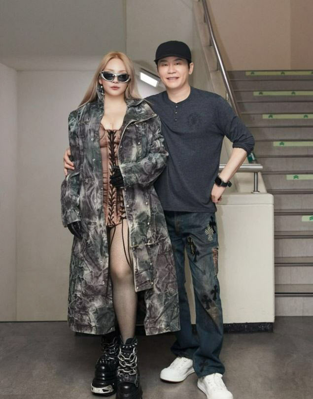 인`스타`그램 세상 | 2NE1 씨엘, 양현석과 투샷 공개 : ZUM 뉴스