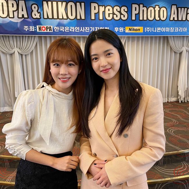 [연재] OSEN `★SHOT!` | 김태리 예쁜 건 소문났는데..女아나운서가 인정한 미모 [★SHOT!] : ZUM 뉴스