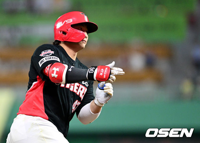 생생한 KBO 리그 현장 | 오타니도 못했던 초저고도 비행…3개월 공백에도 괴력, 34세 툴가이가 KIA를 구할까 : ZUM 뉴스