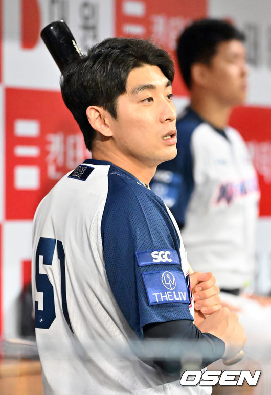 생생한 KBO 리그 현장 | ML 최고 명문팀, 왜 이정후 노리나, 팀 타율 29위 물타선…좌타자에 유리한 홈구장 : ZUM 뉴스