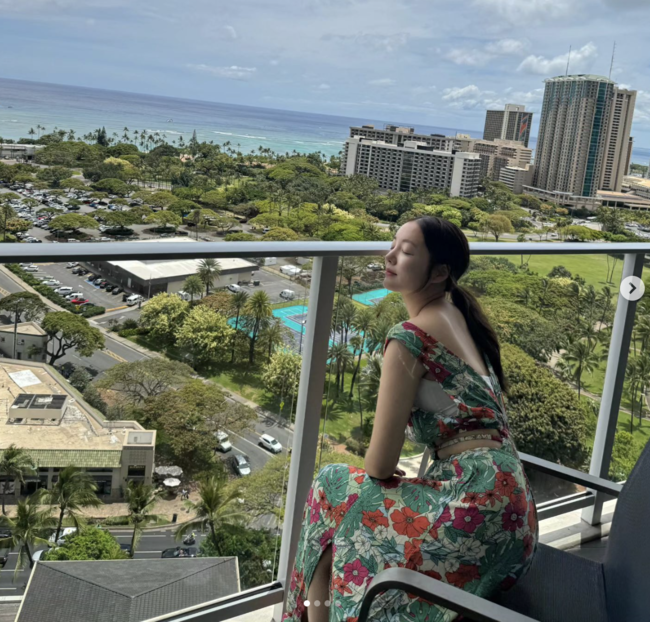 [연재] OSEN `★SHOT!` | 문지인, ♥김기리가 찍어준 신혼여행 컷..노출도 과감한 허니문룩 [★SHOT!] : ZUM 뉴스