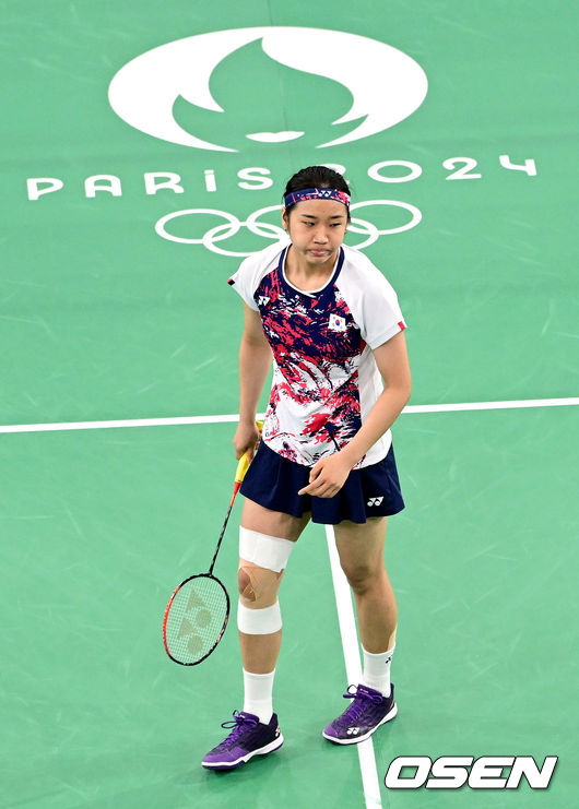 OSEN 스포츠 사진 | [사진]안세영, `파리올림픽 8강전 초반 쉽지 않네` : ZUM 뉴스