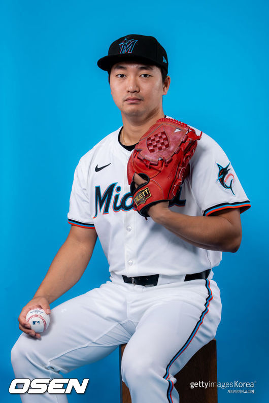 생생한 KBO 리그 현장 | 공 하나 못 던지고 마이너 강등이라니…고우석 이렇게 불운할 수가, 이대로 ML 꿈 좌절되나 : ZUM 뉴스