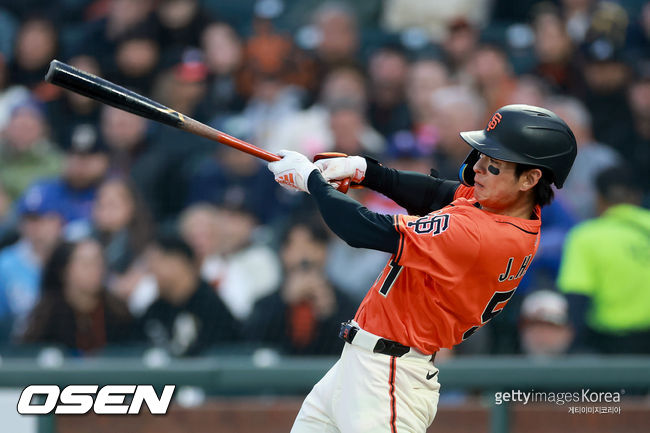 생생한 KBO 리그 현장 | SF 약점 지운 ‘바람의 손자’ 이정후, 펫코 파크에서 다시 한번 뜨거운 한방? : ZUM 뉴스