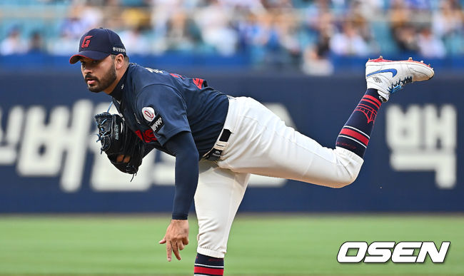 생생한 KBO 리그 현장 | [사진] 감보아, KBO리그 첫 투구 : ZUM 뉴스