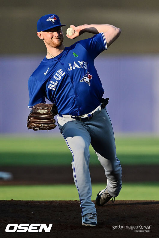 생생한 KBO 리그 현장 | 이런 투수가 한국서 왜 실패했지? ML 가서 더 잘 던진다, ERA 4.93→2.29 `前 KIA맨 반전` : ZUM 뉴스