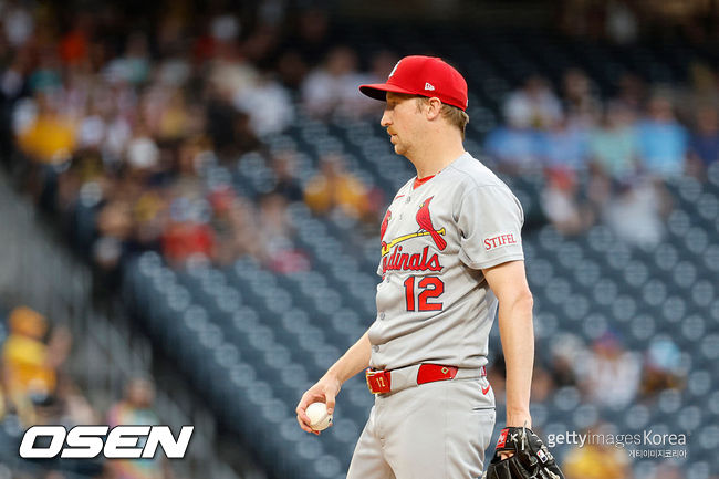 생생한 KBO 리그 현장 | `ML 하위 4%` KBO 최고 투수가 어쩌다…2G 연속 7실점 붕괴, 이러다 다시 한국 올라 : ZUM 뉴스