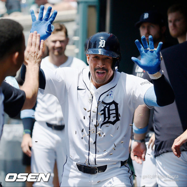 생생한 KBO 리그 현장 | 이런 선수가 한국계였다니…ML 1위팀 특급 대타, WBC 韓 대표팀 새 후보로 떠올랐다 : ZUM 뉴스