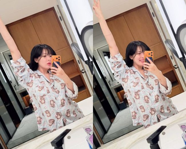 다이어트한 스타들 | ‘용준형♥’ 현아, 10kg 감량 후 자신감 넘치는 민낯 셀카 “확 달라진 턱선” : ZUM 뉴스