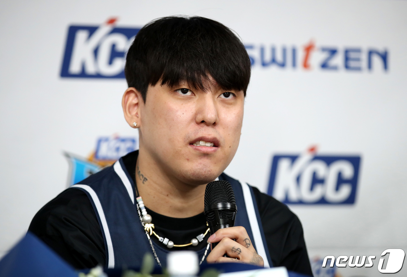 KBL 한국 프로농구 리그 | 男 농구팀 역대 최악 성적…KCC 최준용, 추일승 감독 저격 논란[항저우AG] : ZUM 뉴스