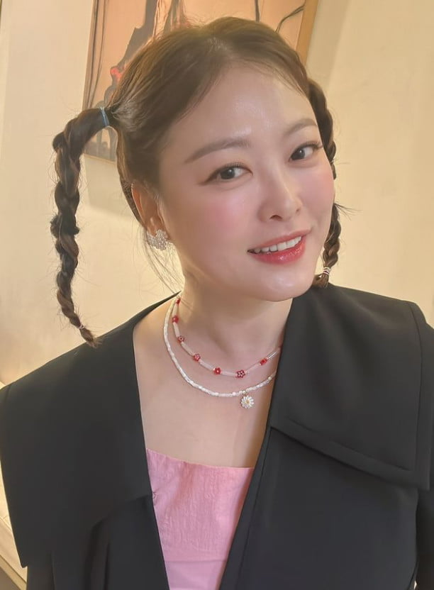 다이어트한 스타들 | 이미 옷 헐렁한데…`12kg 감량` 심진화 `9kg 더 뺄거야!` 의지 활활 : ZUM 뉴스