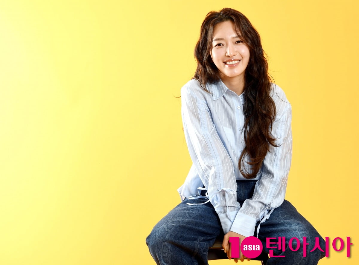 스타들의 인터뷰 | [단독] AOA 임도화 `연예인 그만두고 싶었다…새벽 알바하다 ♥남편 만나 배우 전향` [인터뷰] : ZUM 뉴스