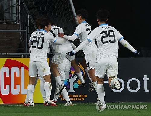 ACL과 프로축구 K리그 | 추가 골 환호하는 가와사키 : ZUM 뉴스