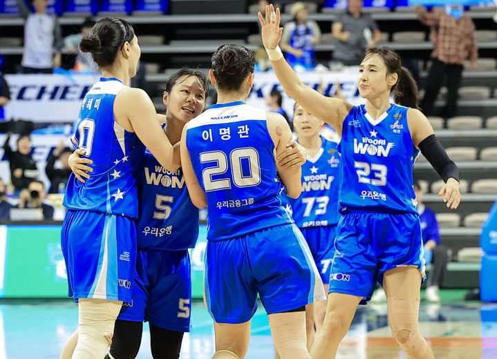 WKBL 여자 프로농구 | 우리은행, `벼랑 끝 승부` PO 5차전 잡고 4년 연속 챔프전 진출 : ZUM 뉴스