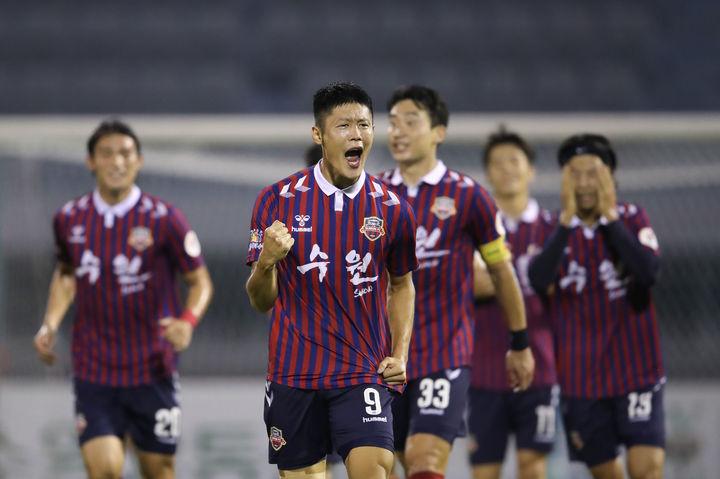 ACL과 프로축구 K리그 | 프로축구 수원FC, 오는 18일 `승격 주역` 안병준 은퇴식 진행 : ZUM 뉴스