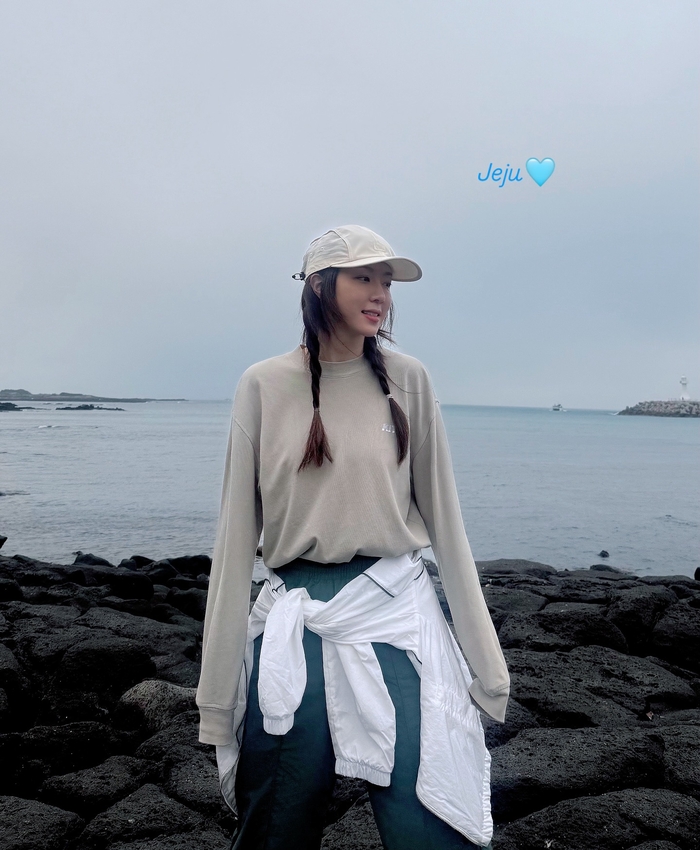 [연재] 스포츠서울 `★SNS` | ‘6년 만 눈물 복귀’ 박한별, 제주서 힐링 미소 [★SNS] : ZUM 뉴스