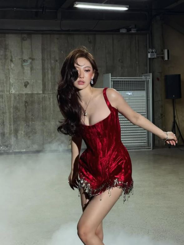 [연재] 스포츠서울 `★SNS` | ‘카없닝왕?’ 에스파 닝닝, 반전의 섹시미…미모 24시간 ON [★SNS] : ZUM 뉴스